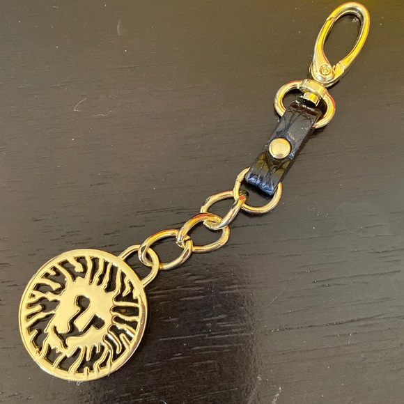 Anne Klein | Accessories | Rare Anne Klein Lion Cutout Lock Key Purse ...